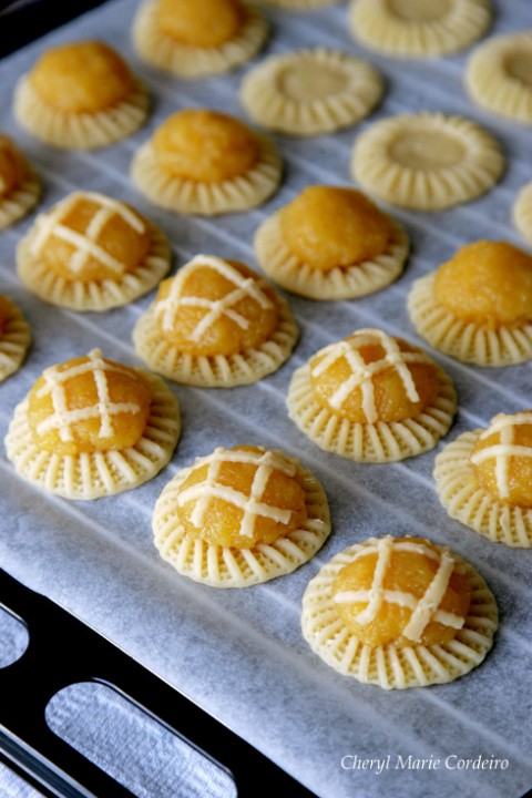 Pineapple Tarts, a daunting tradition – Cheryl Marie Cordeiro